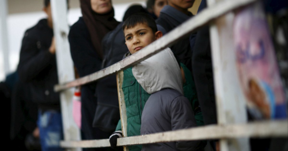 Weekend Reading: Iraq’s Kakai, “Being Syrian,” and a Death in Cairo ...