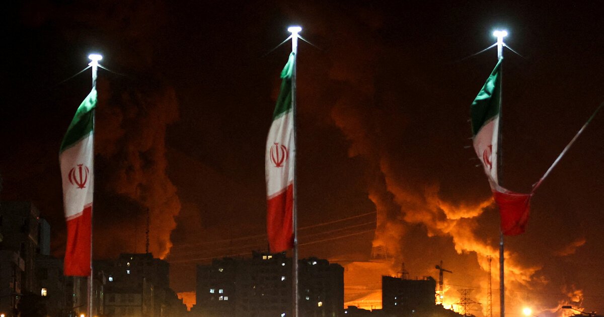 Does Trump Have the Authority to Strike Iran? | Council on Foreign ...