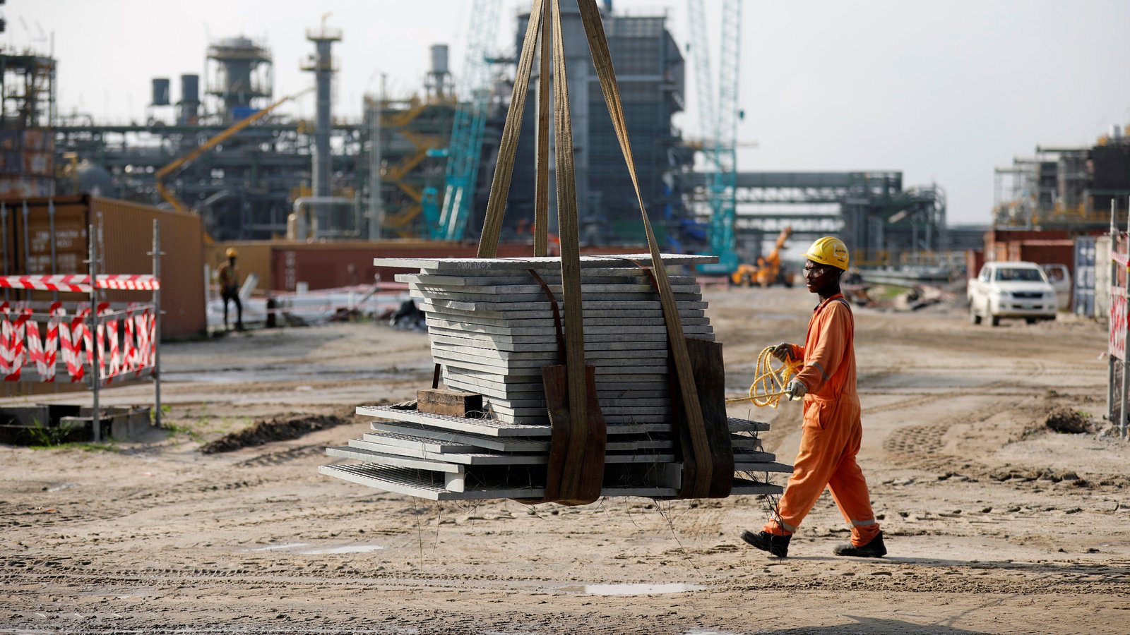 Dangote’s Oil Refinery Central to Nigeria Meeting Its Production Goals