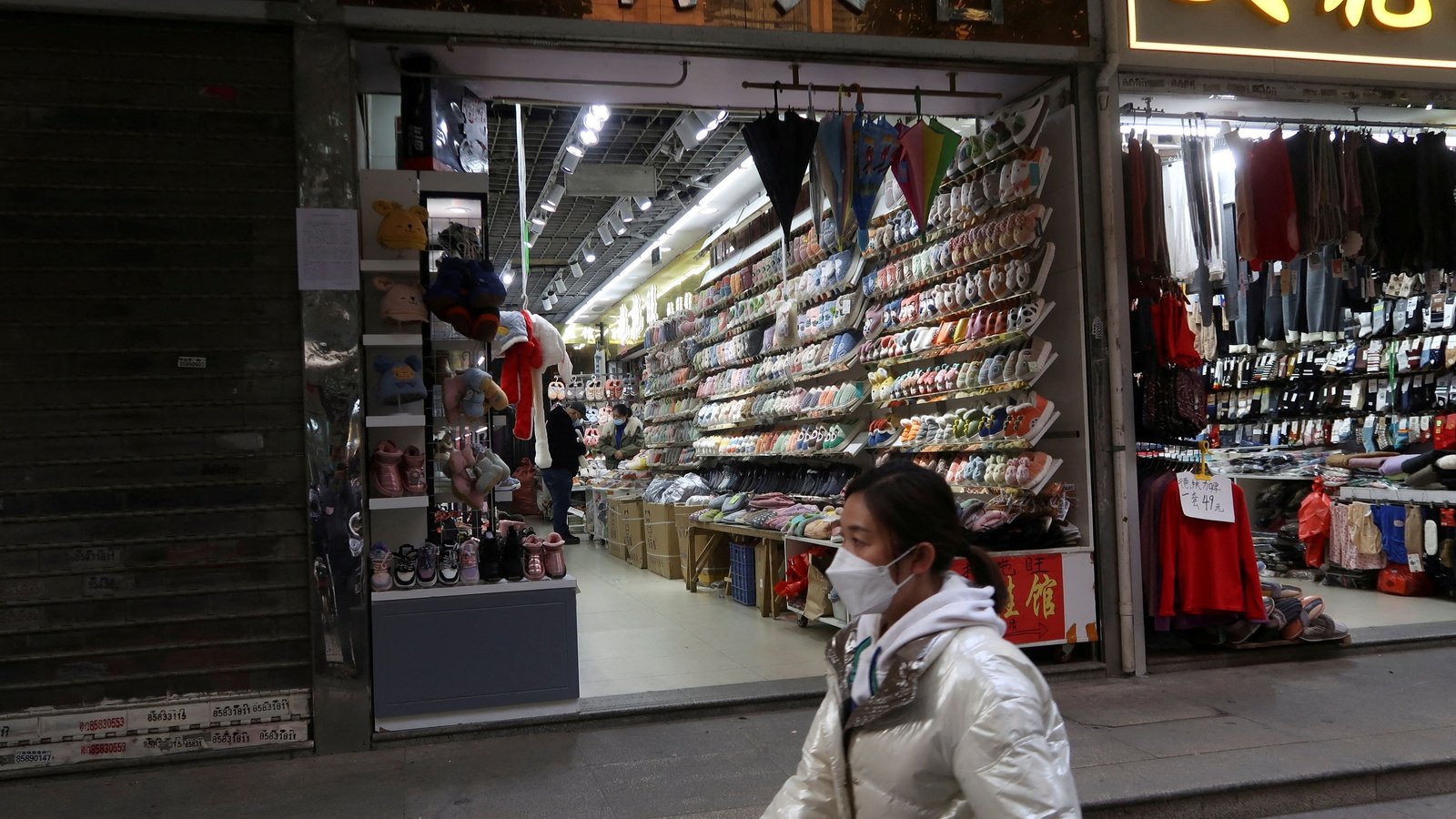 China’s COVID-19 Comeback Rides On the Strength of Chinese Households ...